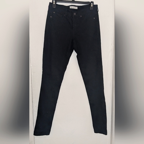 Cielo Jeans USA | Jeans | Mid Rise Dark Black Skinny Jeans | Poshmark